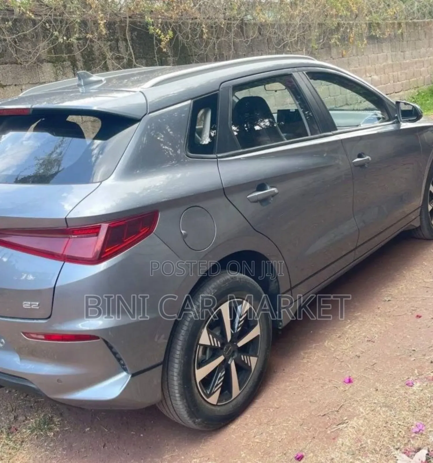 BYD E2 43 kWh 94 hp FWD 2025 Silver in Bole - Cars, Bini Tekle | Jiji ...