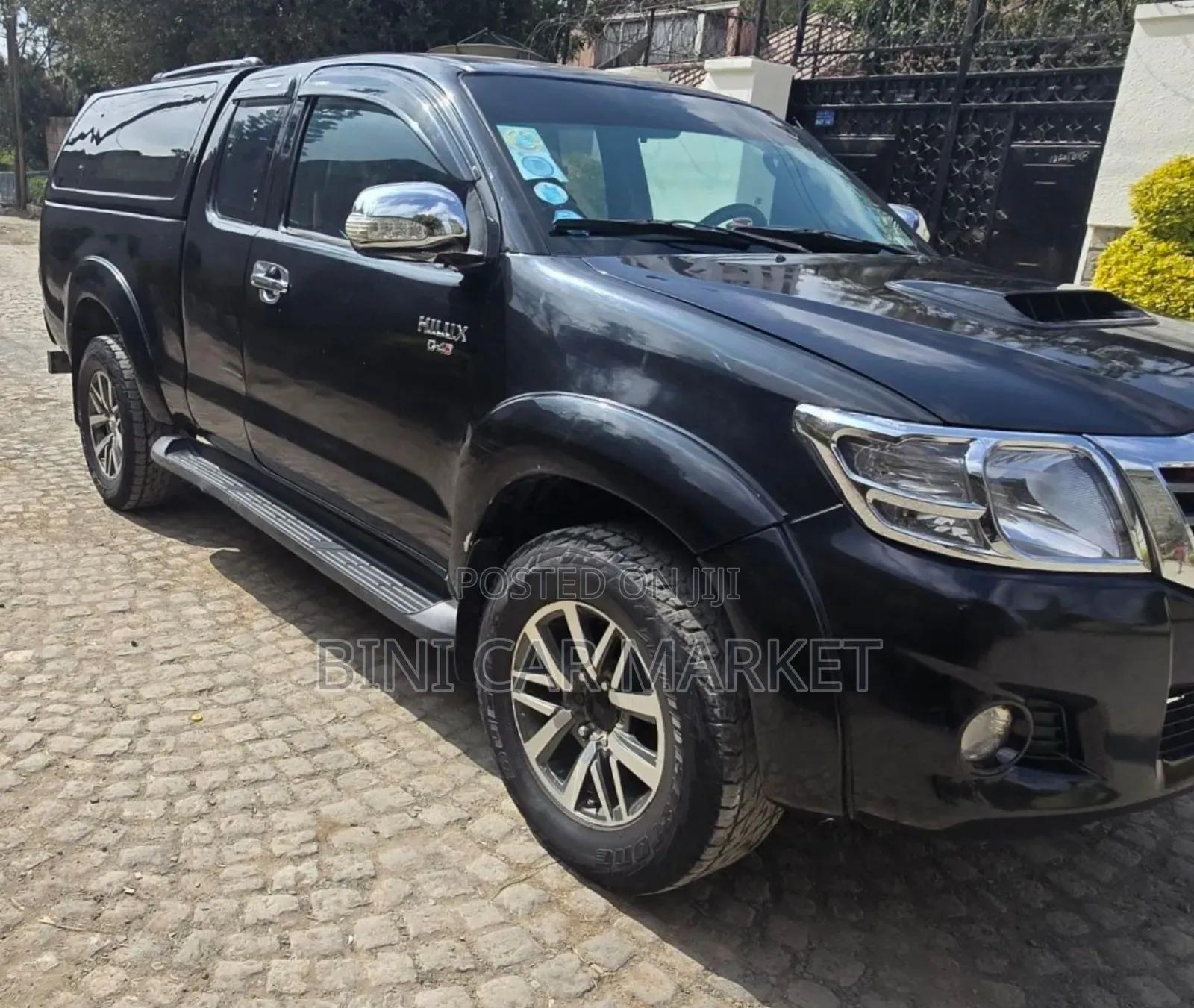 Toyota Hilux 2010 Black in Bole - Cars, Bini Tekle | Jiji.com.et