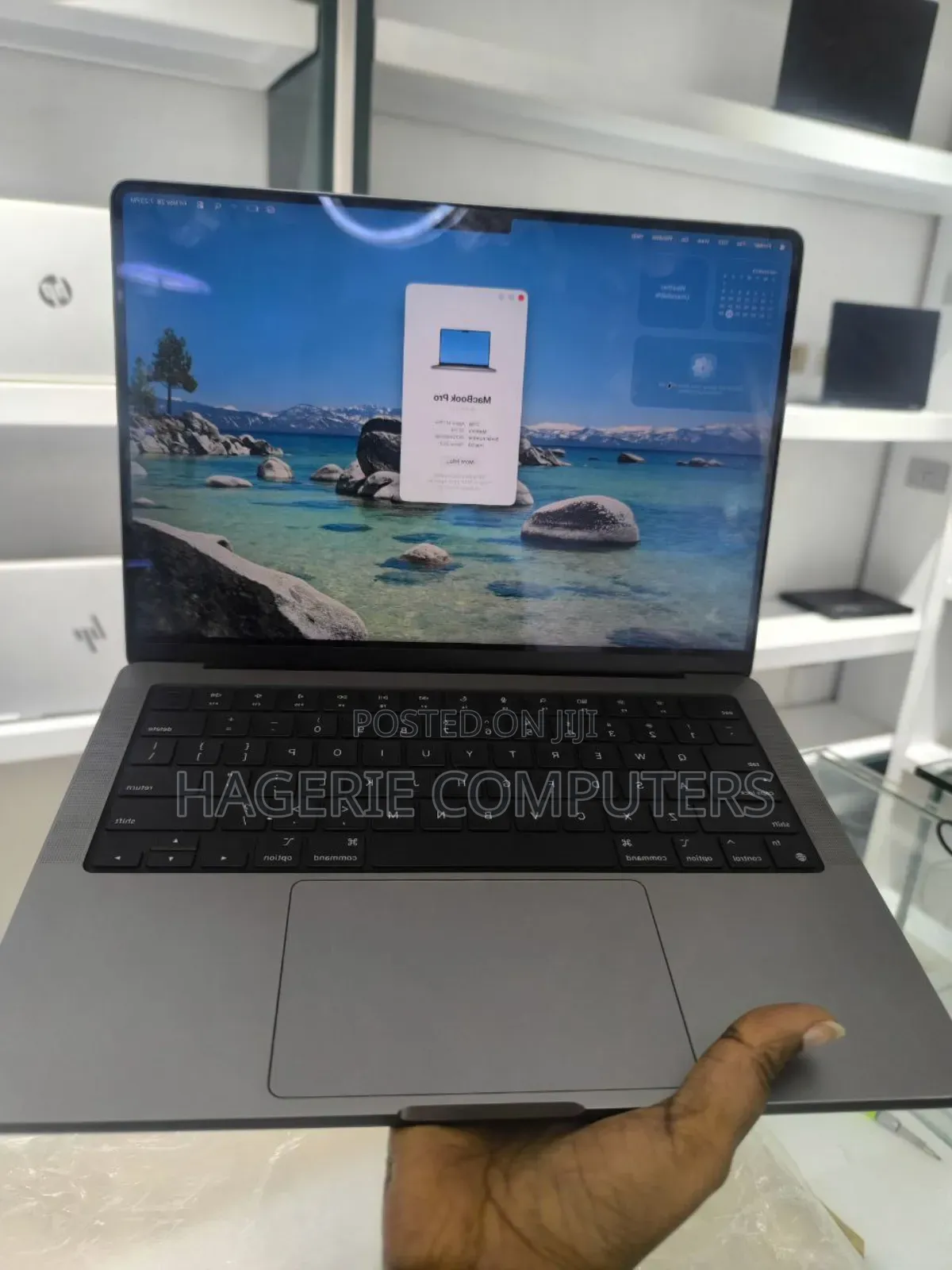 New Laptop Apple MacBook Pro 2020 M1 16GB Apple M1 Pro SSD 512GB in ...