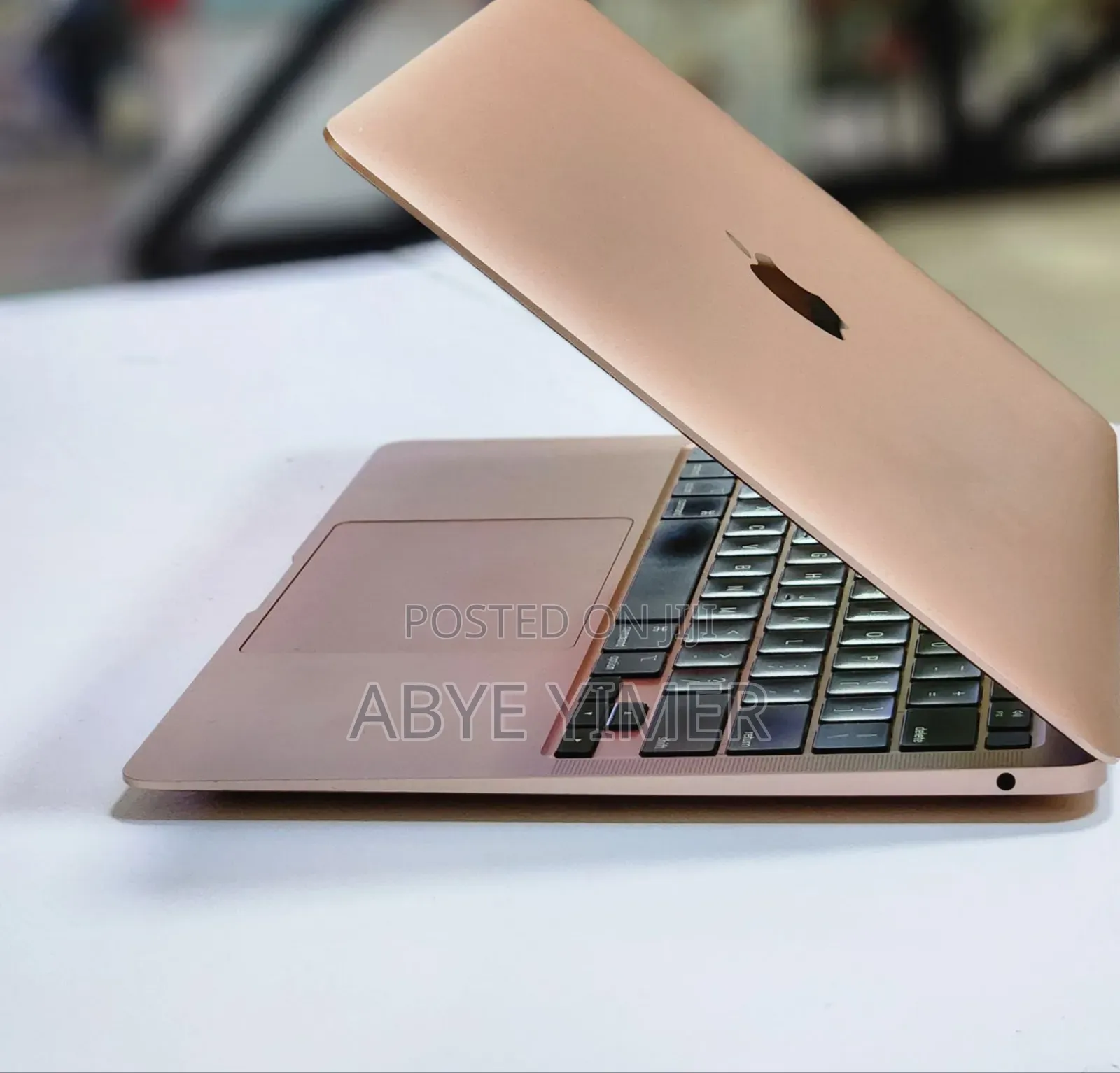 New Laptop Apple MacBook Air 2020 M1 8GB Intel Core M SSD 256GB in Bole ...