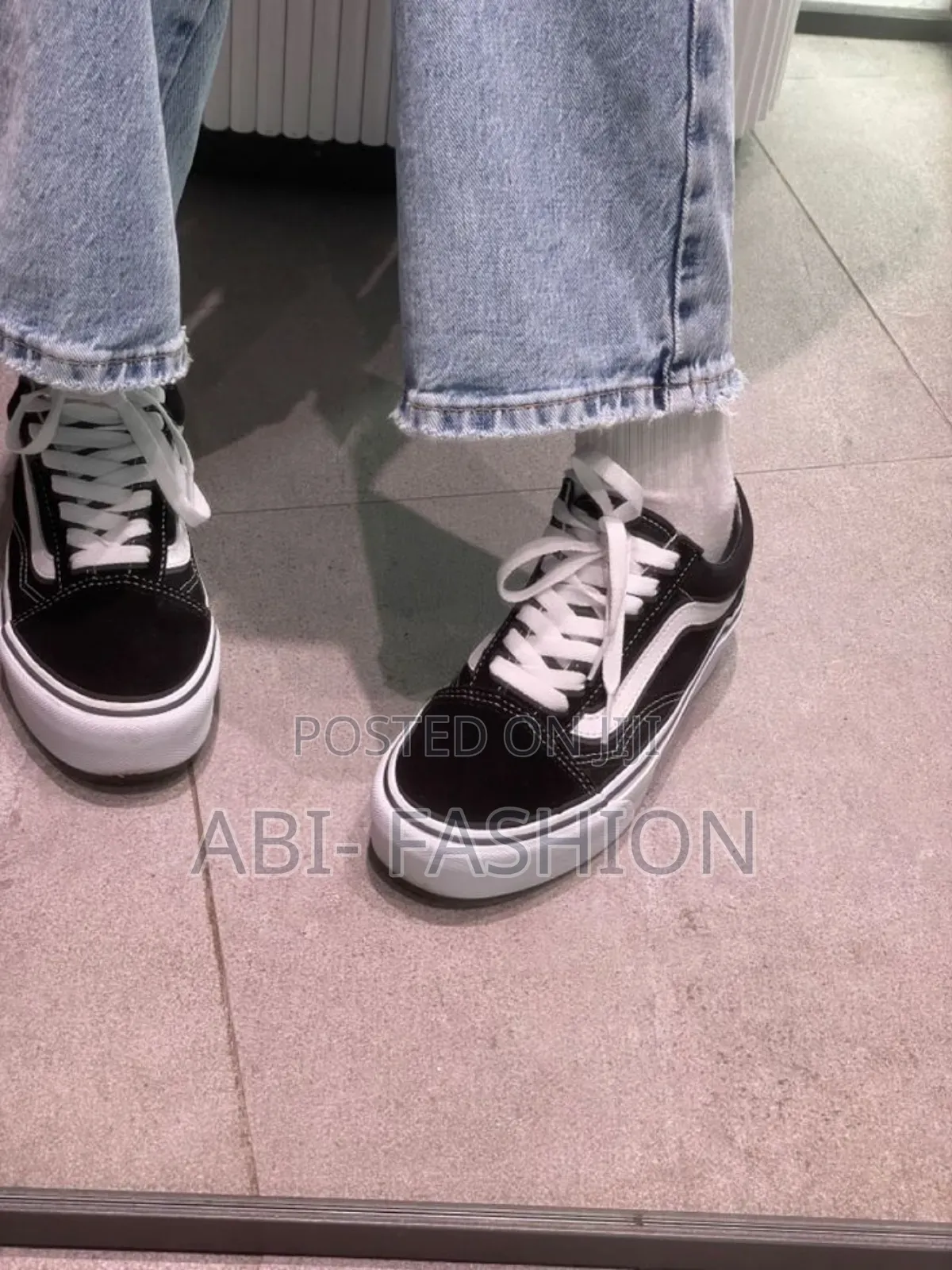 Vans Old School White Sole in Bole - Shoes, Abi Fashion | Jiji.com.et