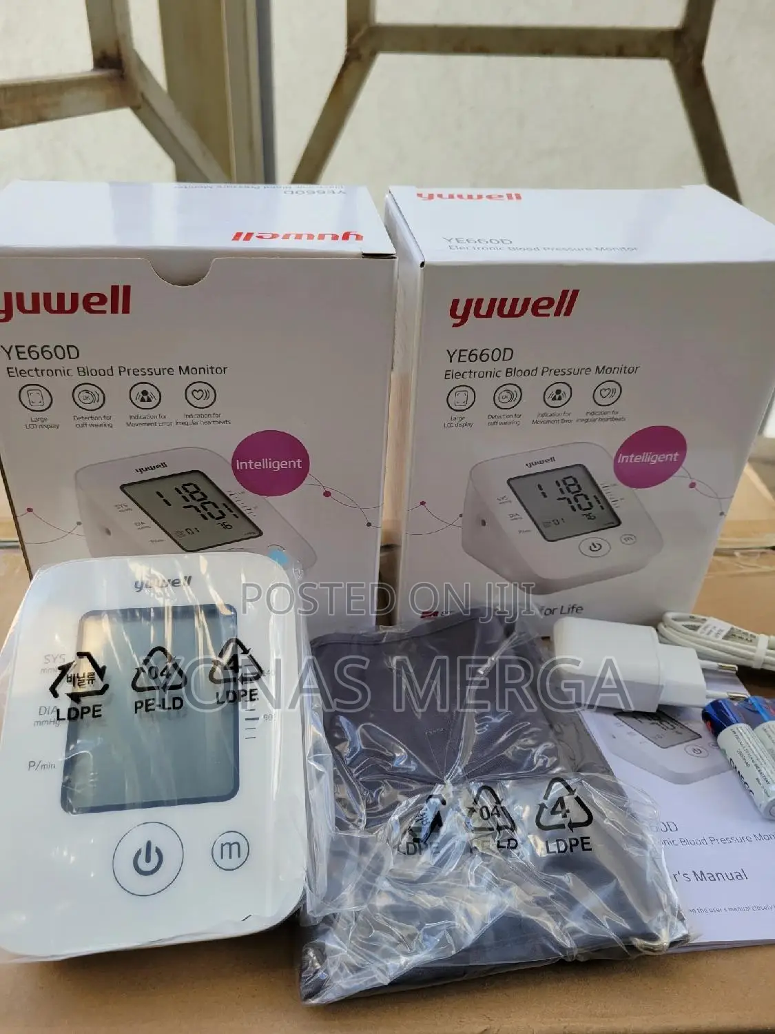 Blood Pressure Monitor瓶蓋measurement Data Is Clear at a Glance. 90 Gro ...