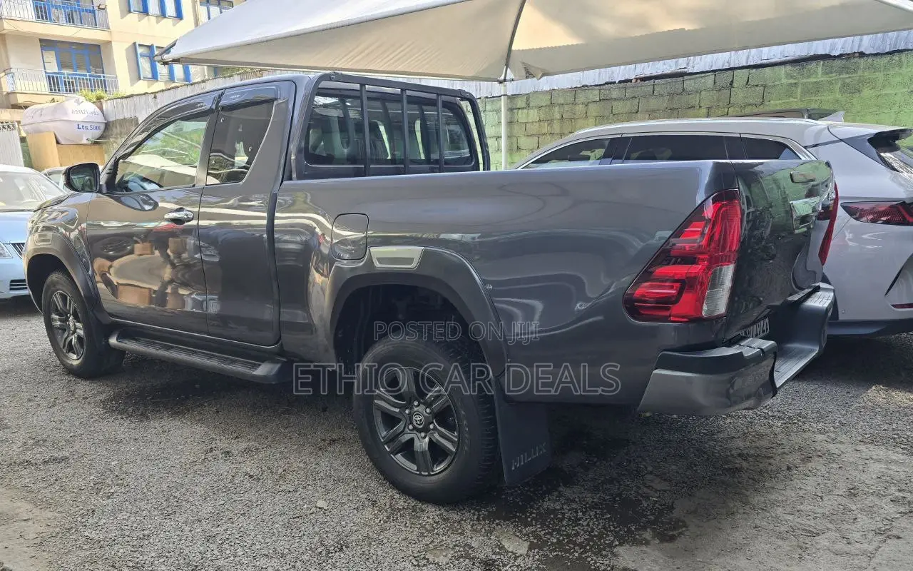 Toyota Hilux Revo Smart Cab Deisel 2.8 AWD 2021 Matt Black in Bole ...