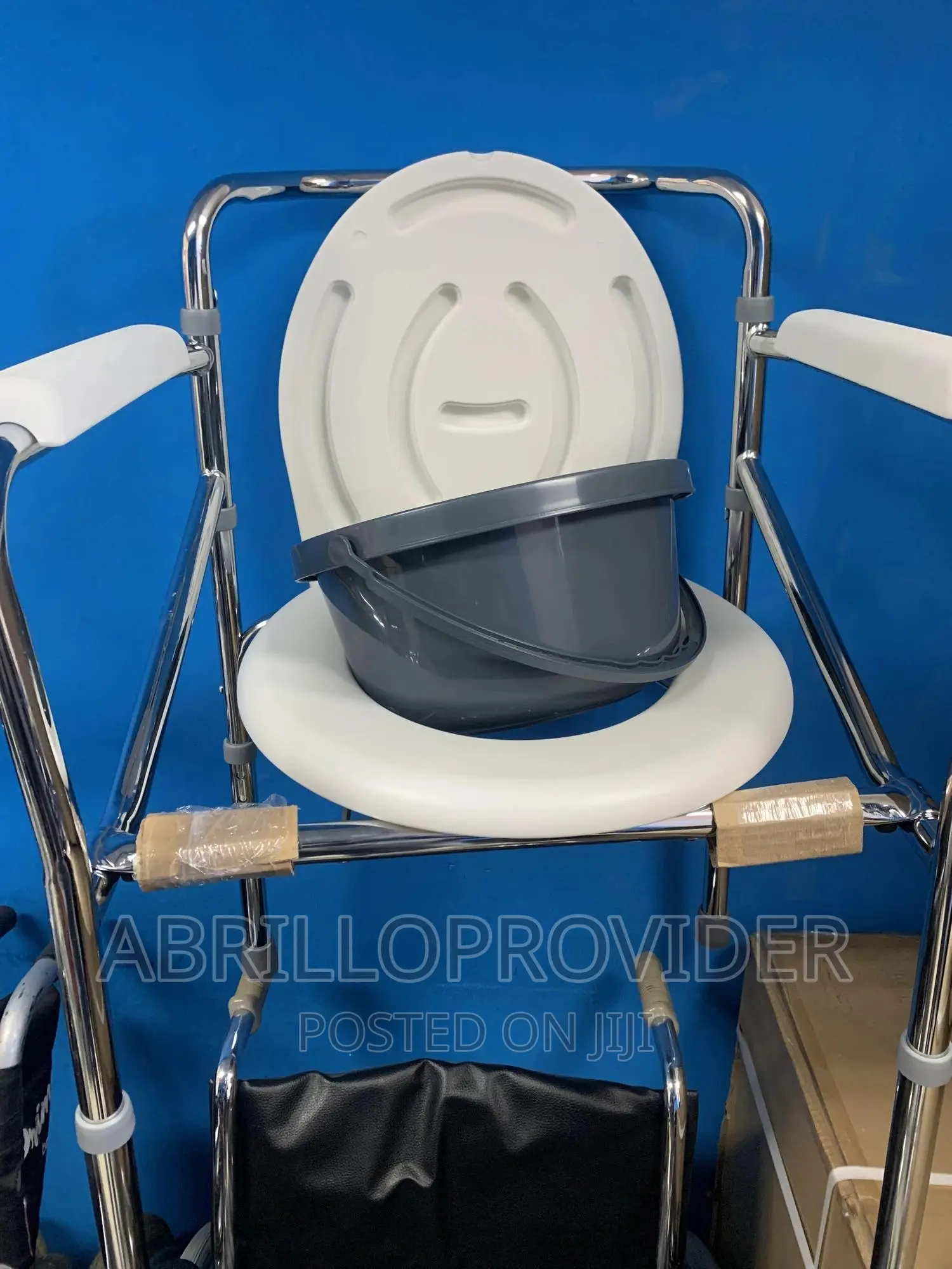 Commode, Toilet Safety Frame, Elevated Toilet Seat in Lideta - Medical ...