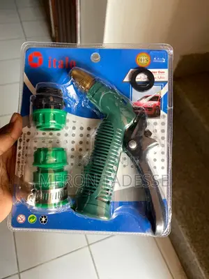 መኪና ማጠቢያ የውሀ ጎማ ላይ የሚገጠም ኤሌትሪክ ማይፈልግ Car Pressure Washers in Bole - Garden Supplies, Meron ...