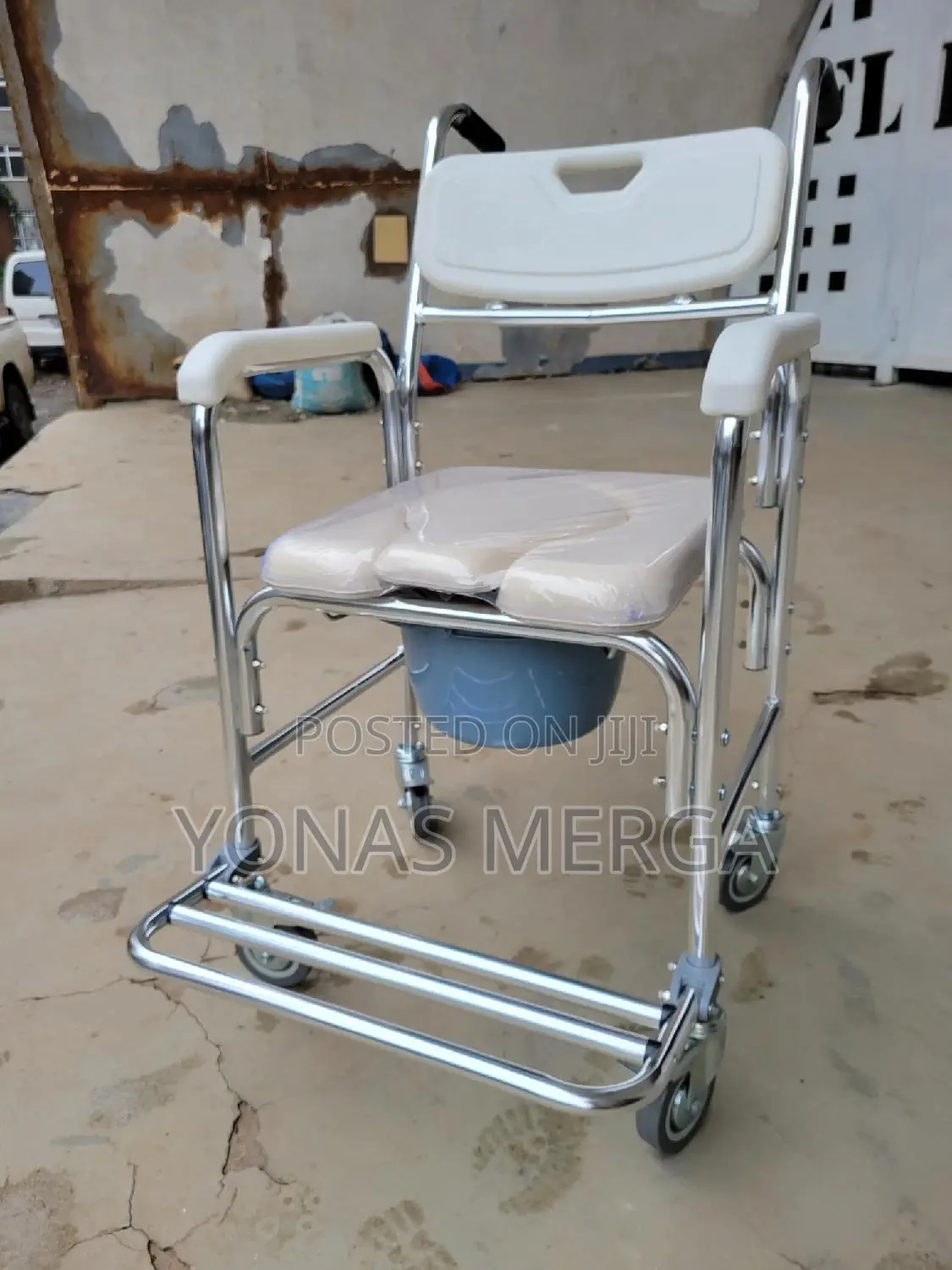 Comfort - This Medical Commode Chair賊鱻toilet Chairذذpotty in Gullele ...