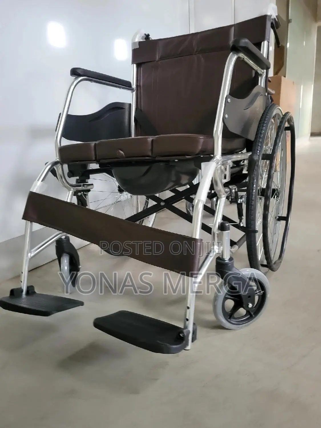 Pot//Commode Wheelchair叔夌wheelchair٦٦wheelchair串虹wheelchair in Yeka ...