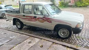 Toyota Hilux 1991 White in Nifas Silk-Lafto - Cars, Daniel Mesfin ...