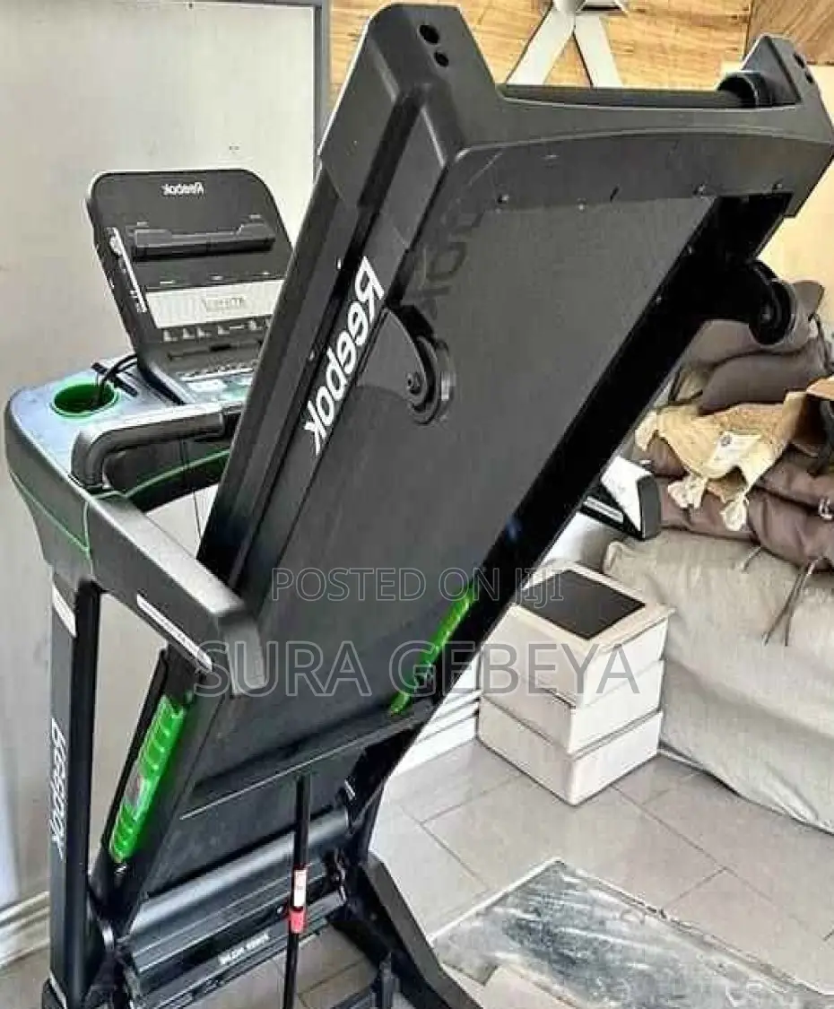 ዘመናዊ የመሮጫ ማሽን Reebok Jet 300 Europe Standard Running Machines in Bole ...