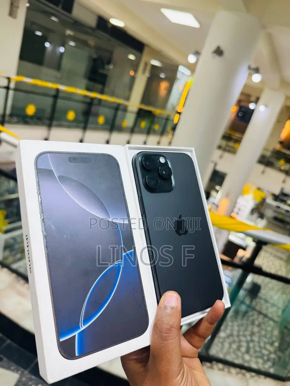 Apple iPhone 16 Pro Max 256 GB Black in Bole - Mobile Phones, Linos F | Jiji.com.et