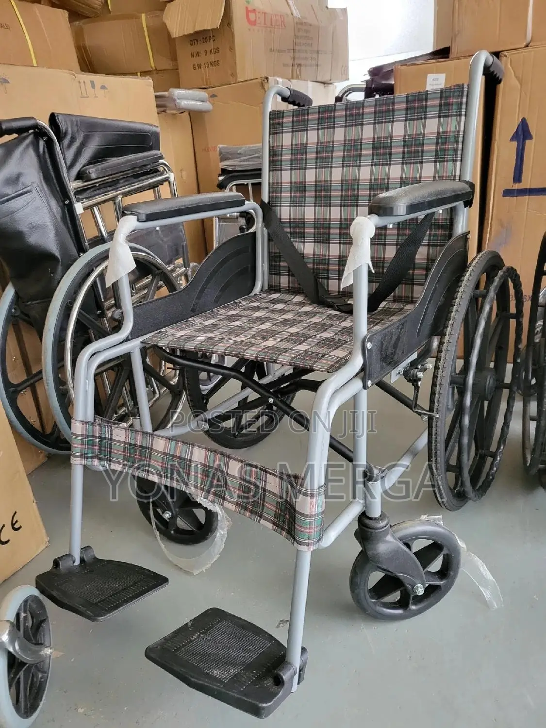 New Wheelchair||Wheelchair暙𡸜24" Rear Spoke Wheels With Solid Pu Tyre in ...